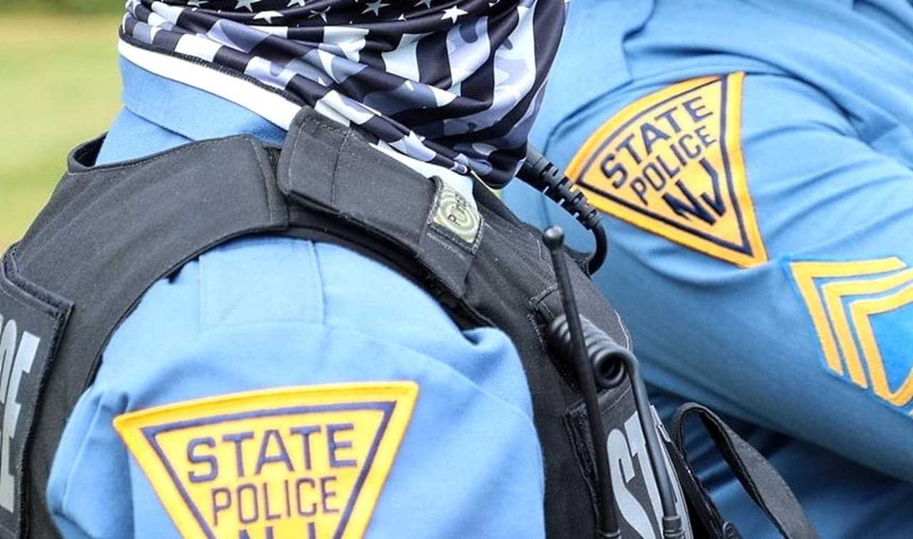 Njsp: CT Man Points Gun At Troopers During Route 287 Chase, Four ...