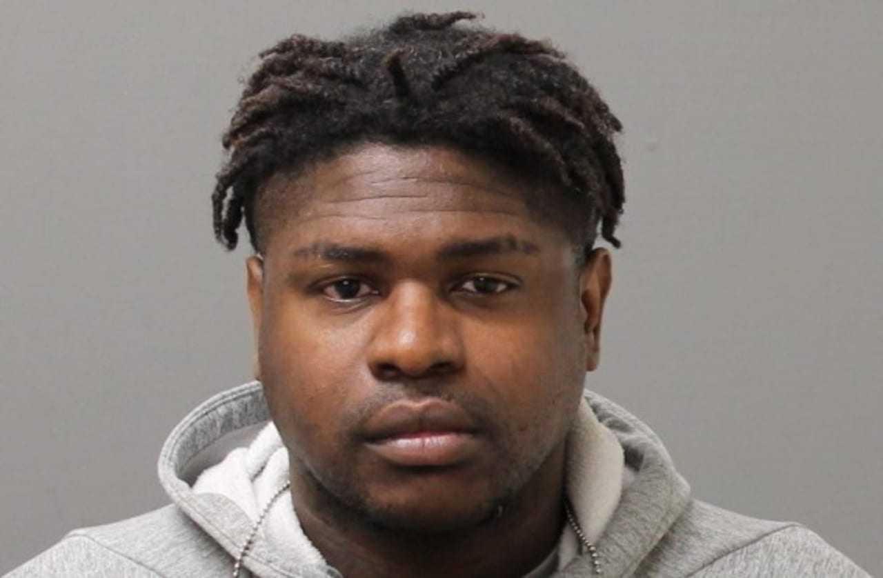 'Suspicious' Arkansas Ex-Con Busted With Loaded Handgun In Maywood ...