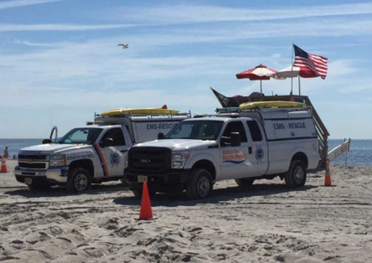 Mom Who Ran Into Ocean To Rescue Kids Expected To Make Full Recovery ...