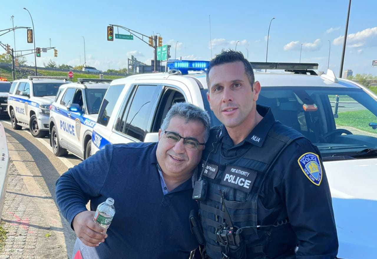 Ride Share Driver Choking On Gum Saved By Papd Officer At Newark ...