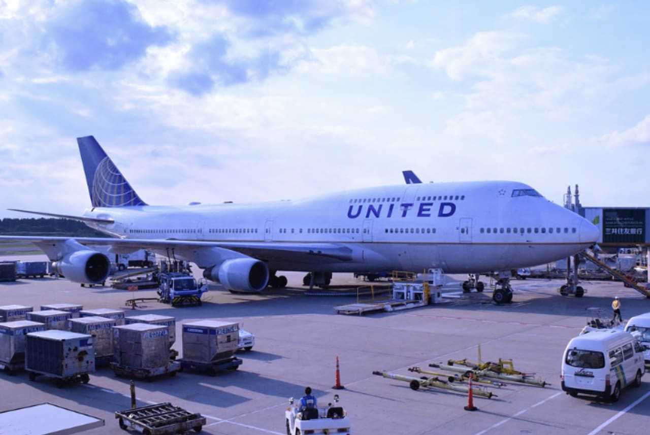 Flight From Newark To Rome Drops 28K Feet In 8 Minutes | Cliffside Park ...