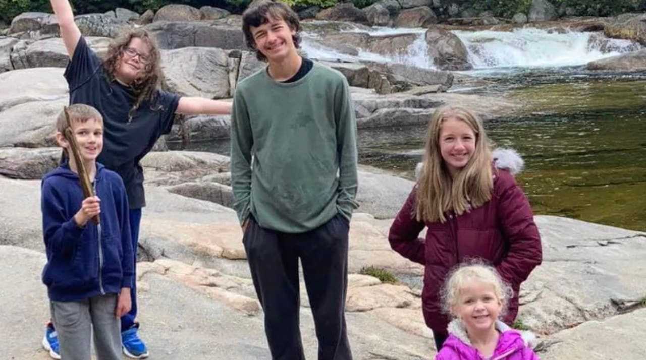 Wife Of Arlington Firefighter, Mother To 5 Children Dies Unexpectedly ...