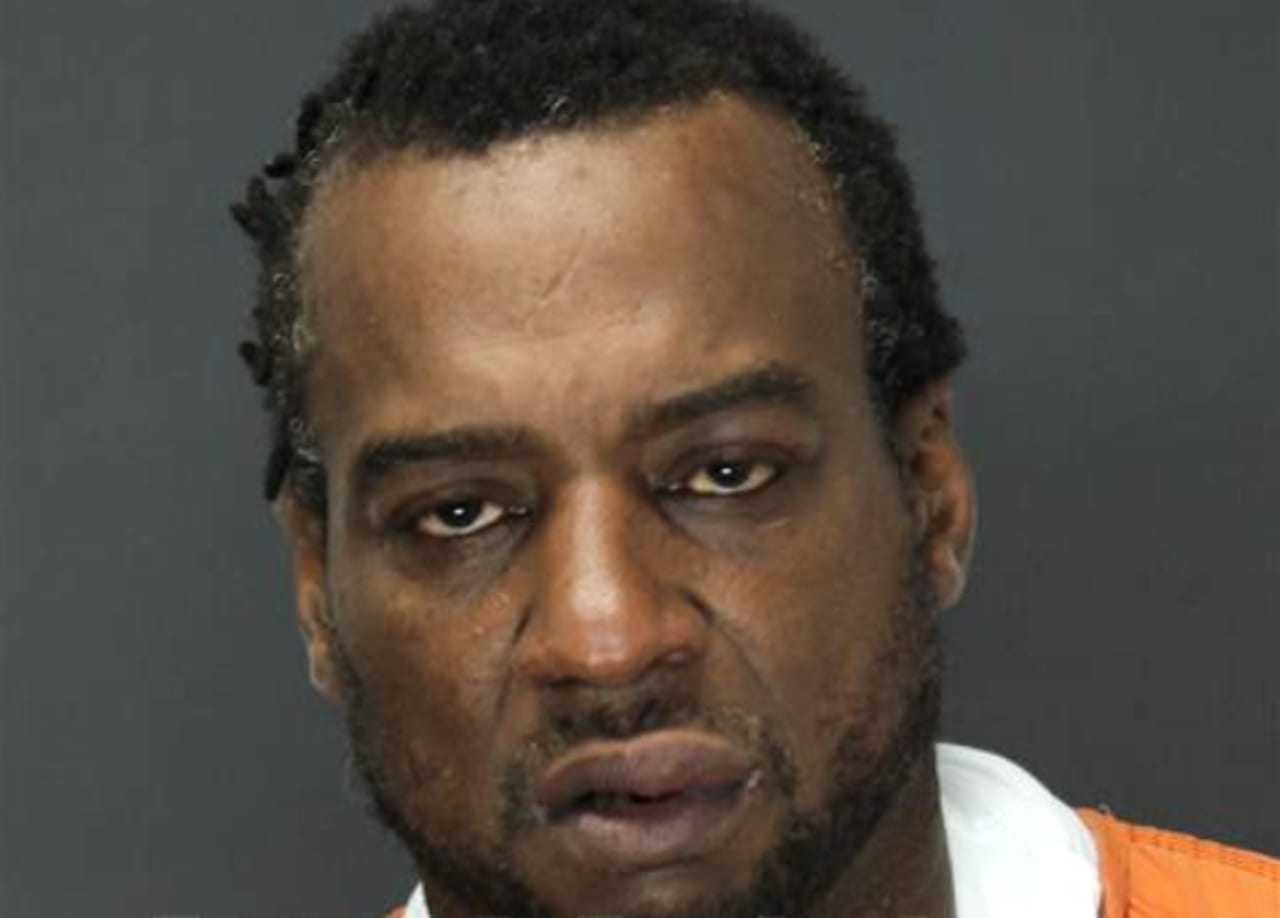 PD: Violent Ex-Con Crashes On Route 17, Fights Pursuing Paramus ...