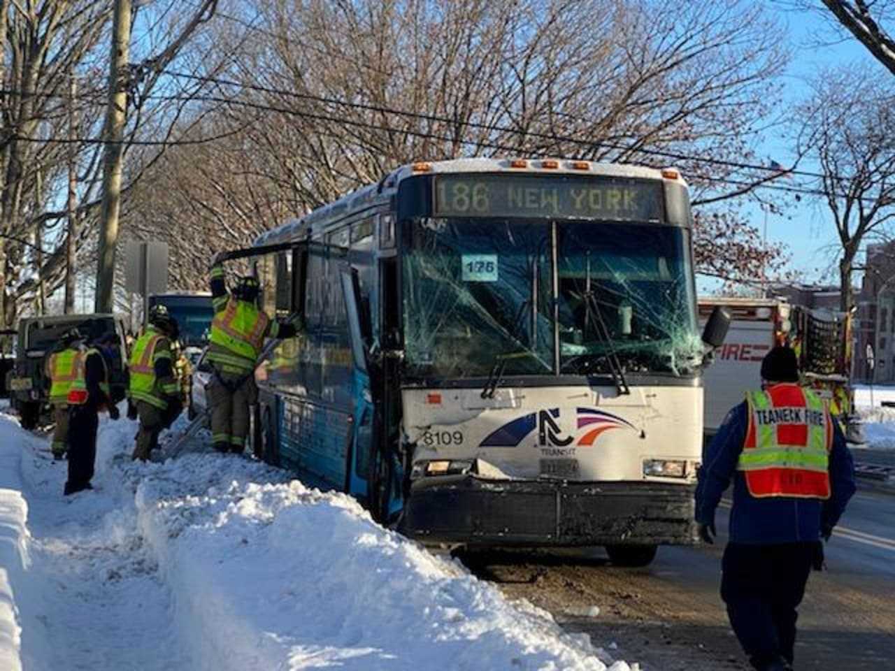 NJ Transit Bus Crashes On Atlantic City Expressway, 5 Injured ...