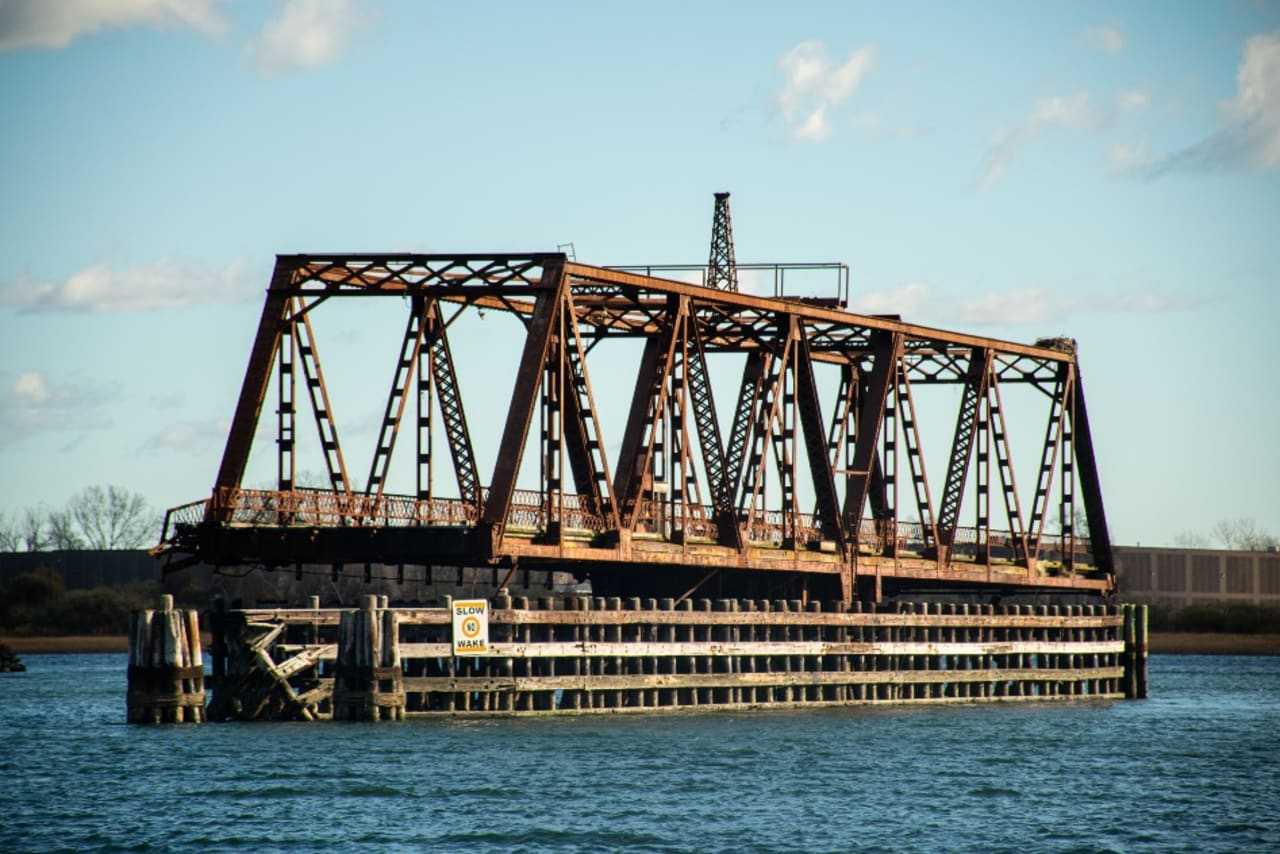 Bridgeport Says Goodbye To Historic Pleasure Beach Bridge | Bridgeport ...