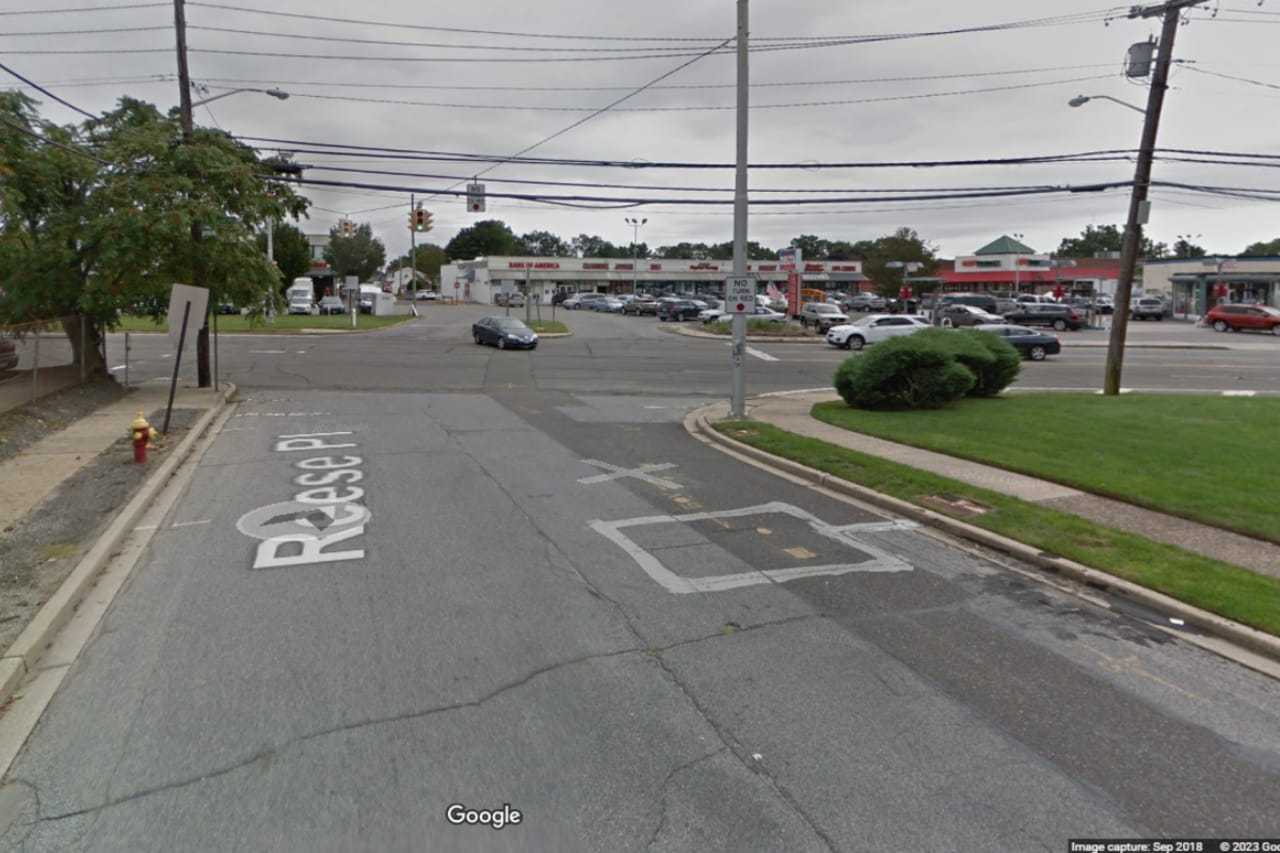 Man, 44, Dies In South Farmingdale Collision | Nassau Daily Voice