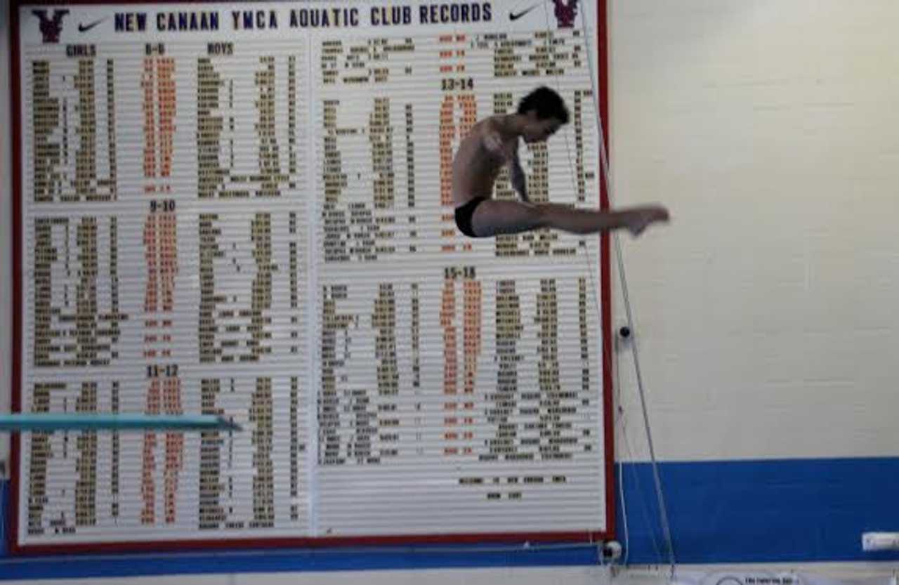 Norwalk Diver Helps Whirlwind Win Own Invitational In New Canaan ...