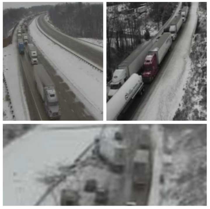 Traffic Crawling On I 81 After Tractor Trailer Crash Penndot Dauphin