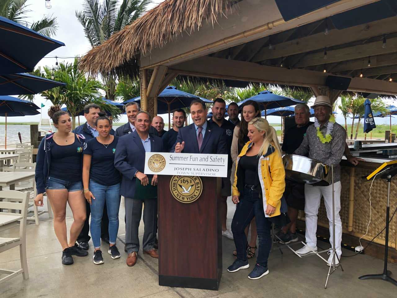 Sneak Peek: Two New Tropical Restaurants Debut At Tobay Beach | Nassau ...